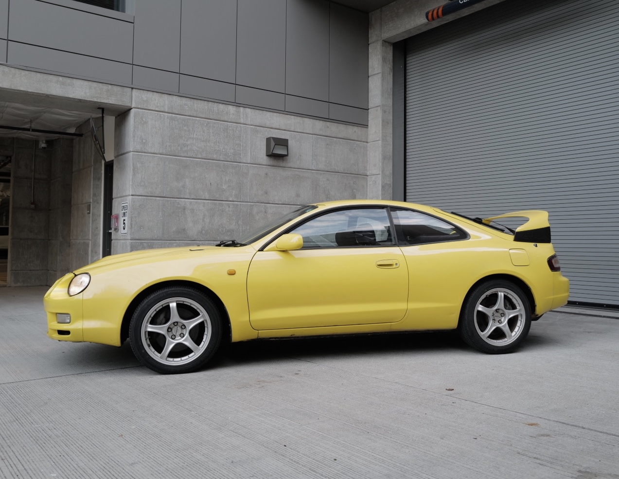 1995 Toyota Celica GT-Four ST205 | AdamsGarage - SODO-MOTO