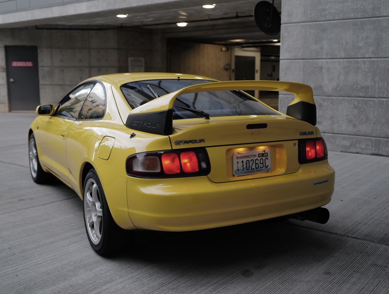 1995 Toyota Celica GT-Four ST205 | AdamsGarage - SODO-MOTO