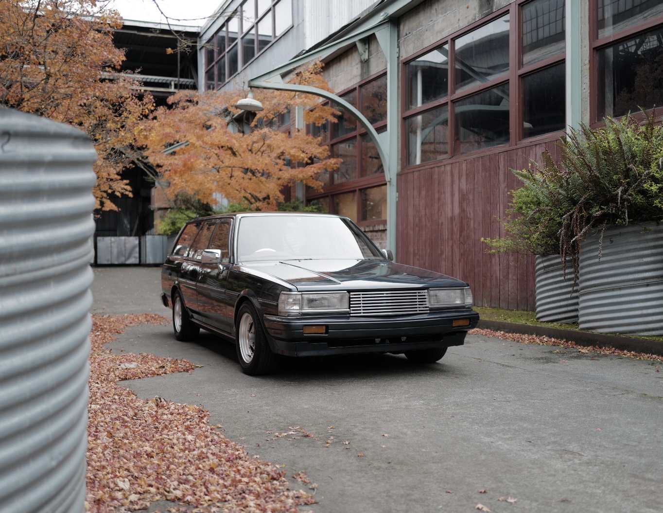 1995 Toyota Mark II ‘van’ | Station Wagon - AdamsGarage - SODO-MOTO
