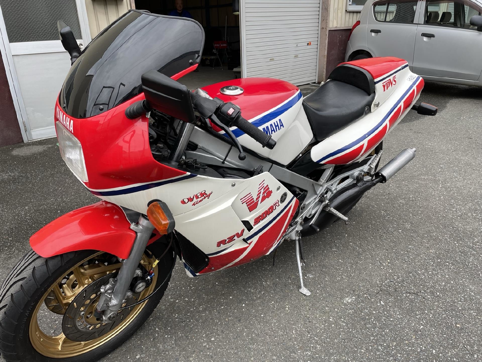 1985 Yamaha RZV500R | AdamsGarage - SODO-MOTO