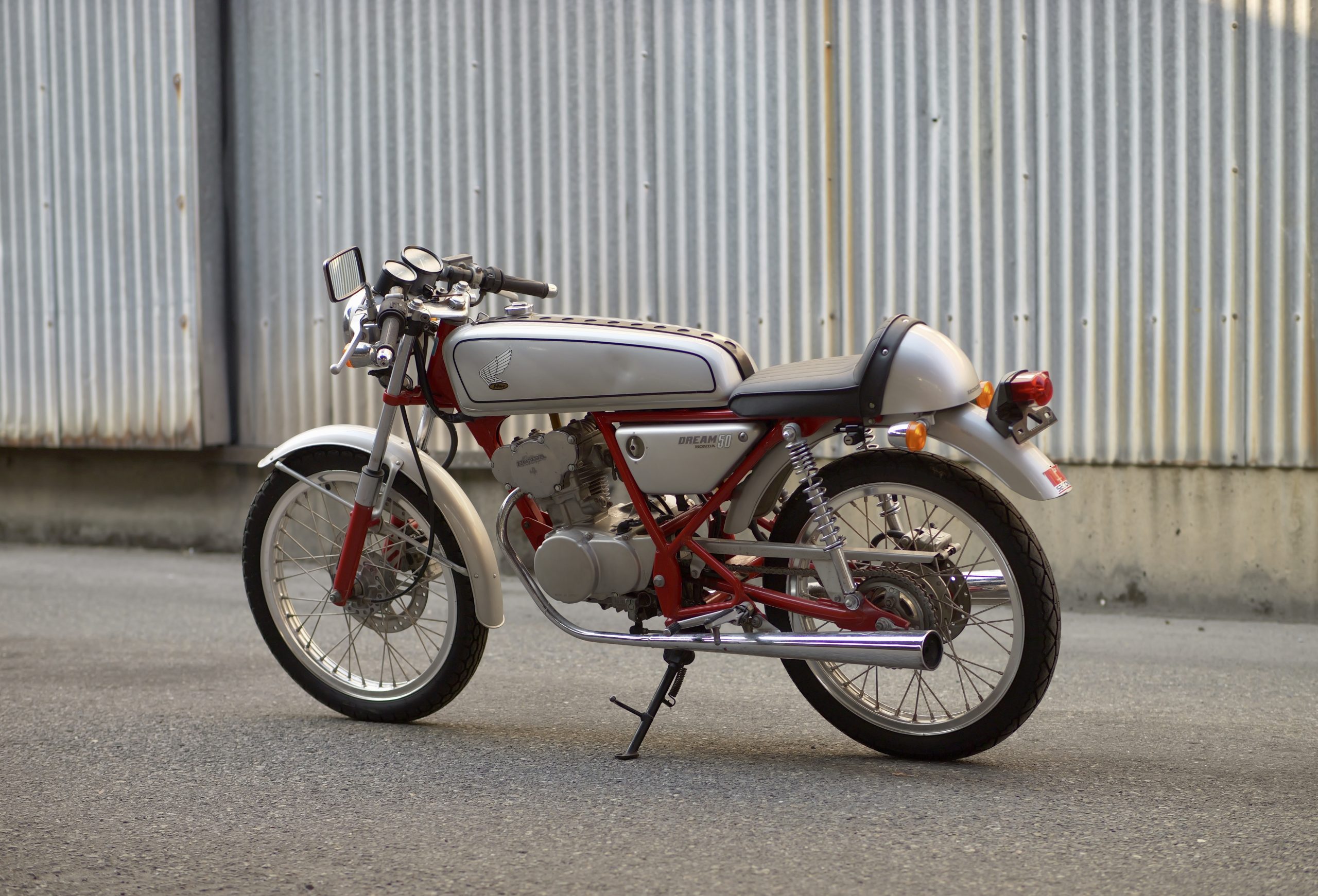 Honda Dream 50 - AC15 | AdamsGarage - SODO-MOTO