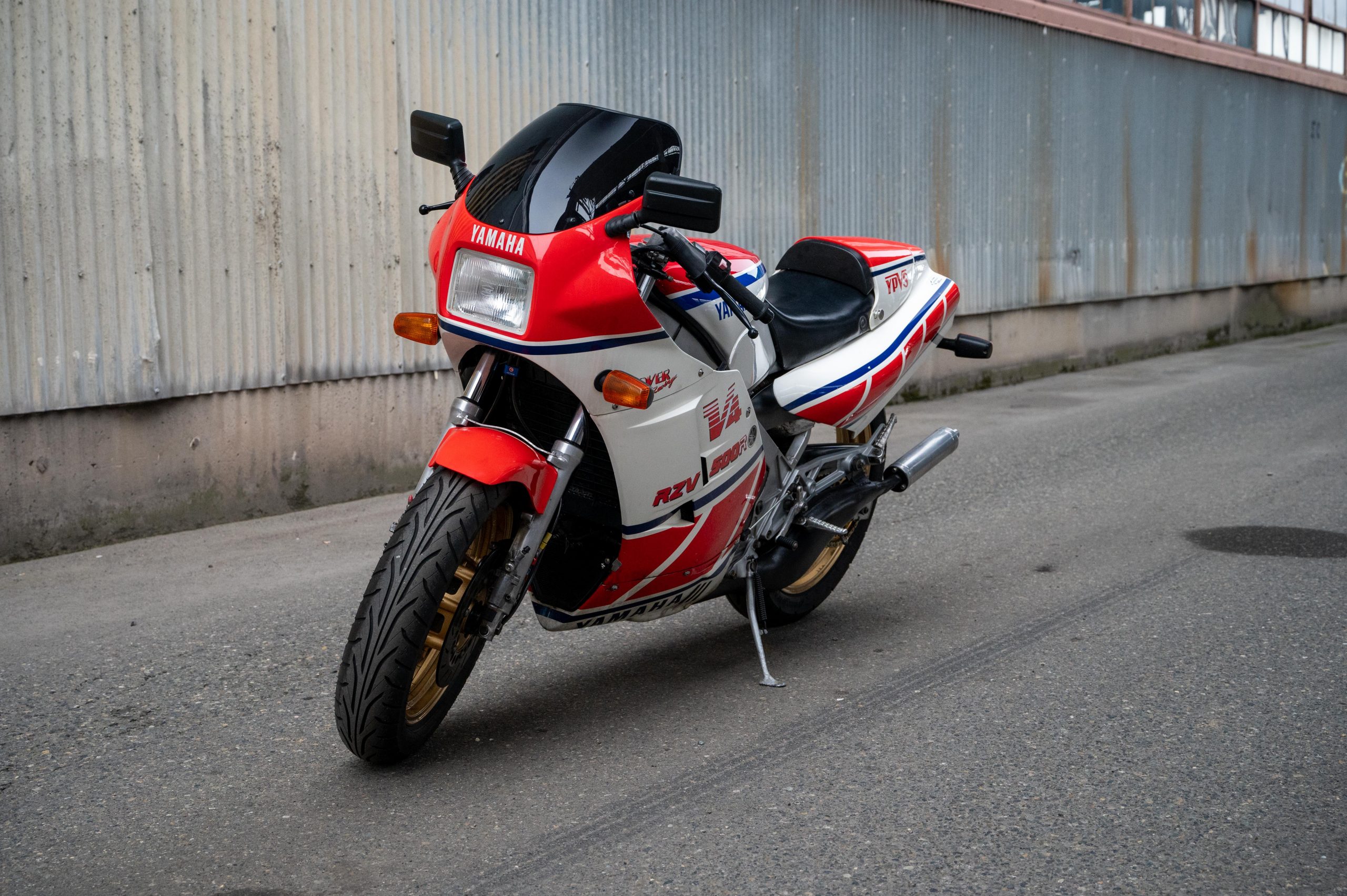 1985 Yamaha RZV500R | AdamsGarage - SODO-MOTO