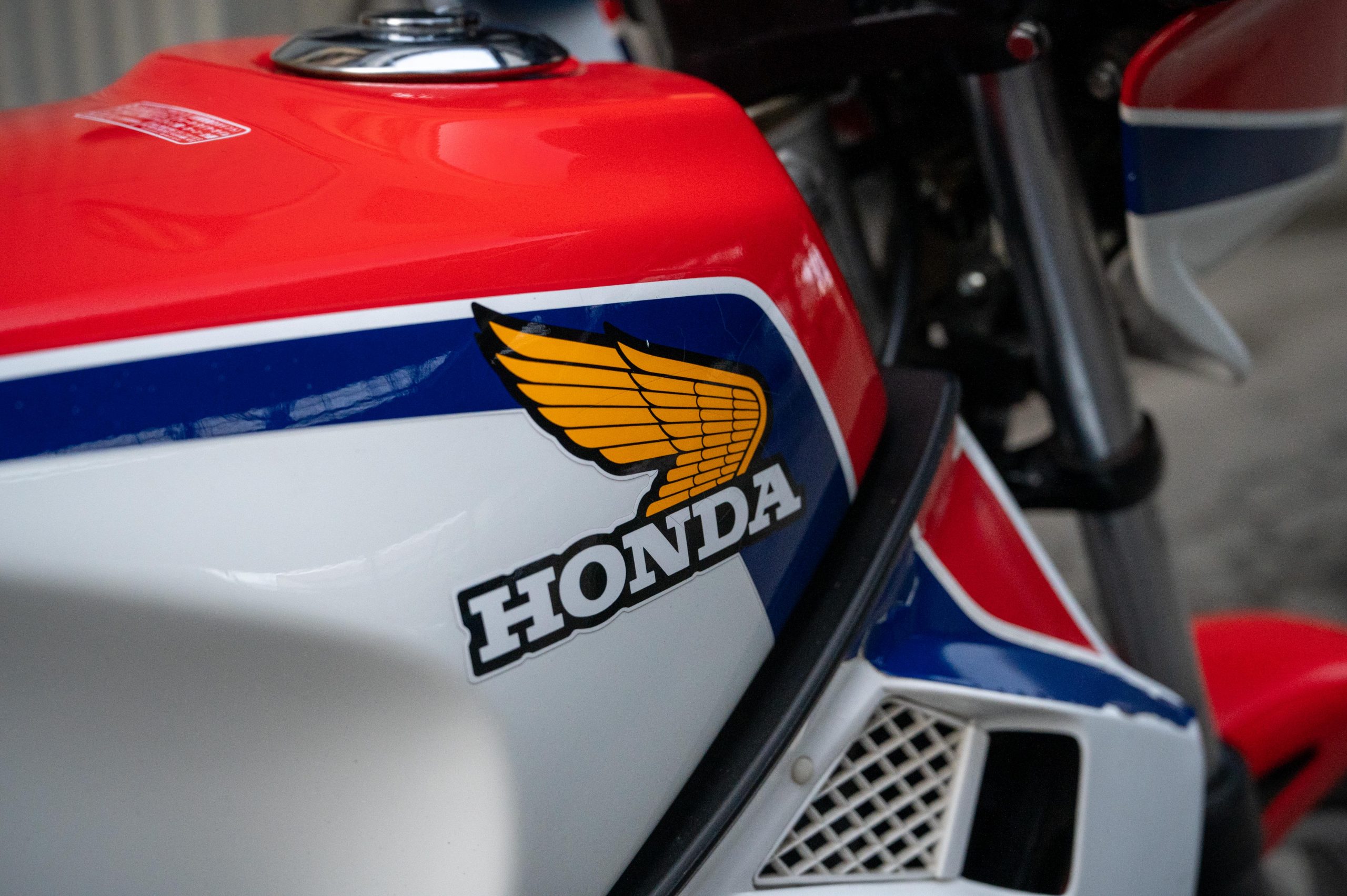 1983 Honda MVX250F | AdamsGarage - SODO-MOTO