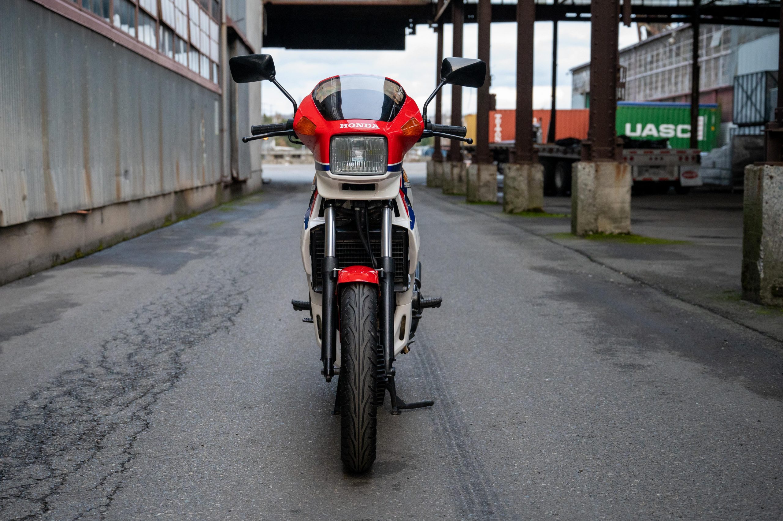 1983 Honda MVX250F | AdamsGarage - SODO-MOTO