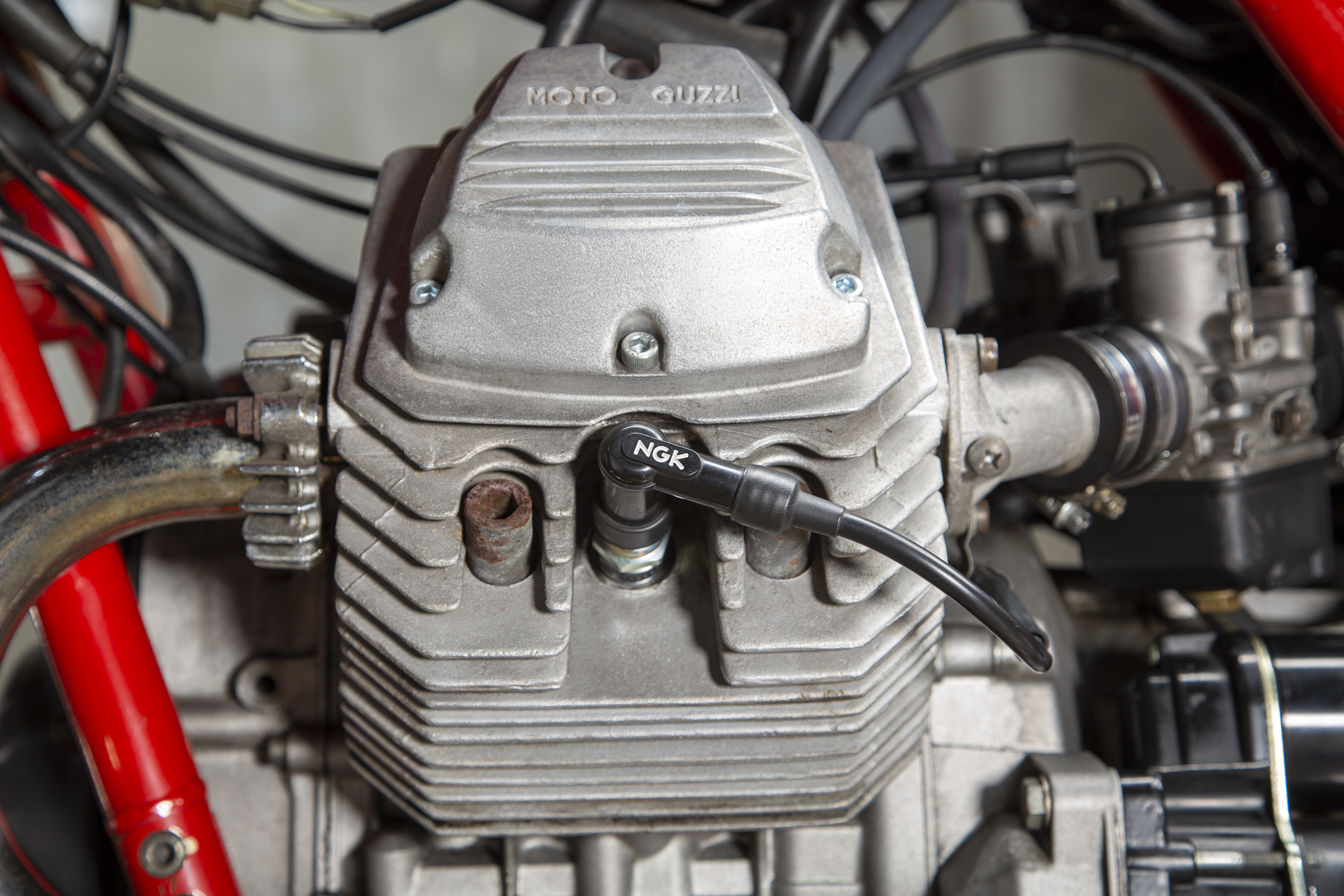 1992 Magni Sfida 400 | AdamsGarage - SODO-MOTO