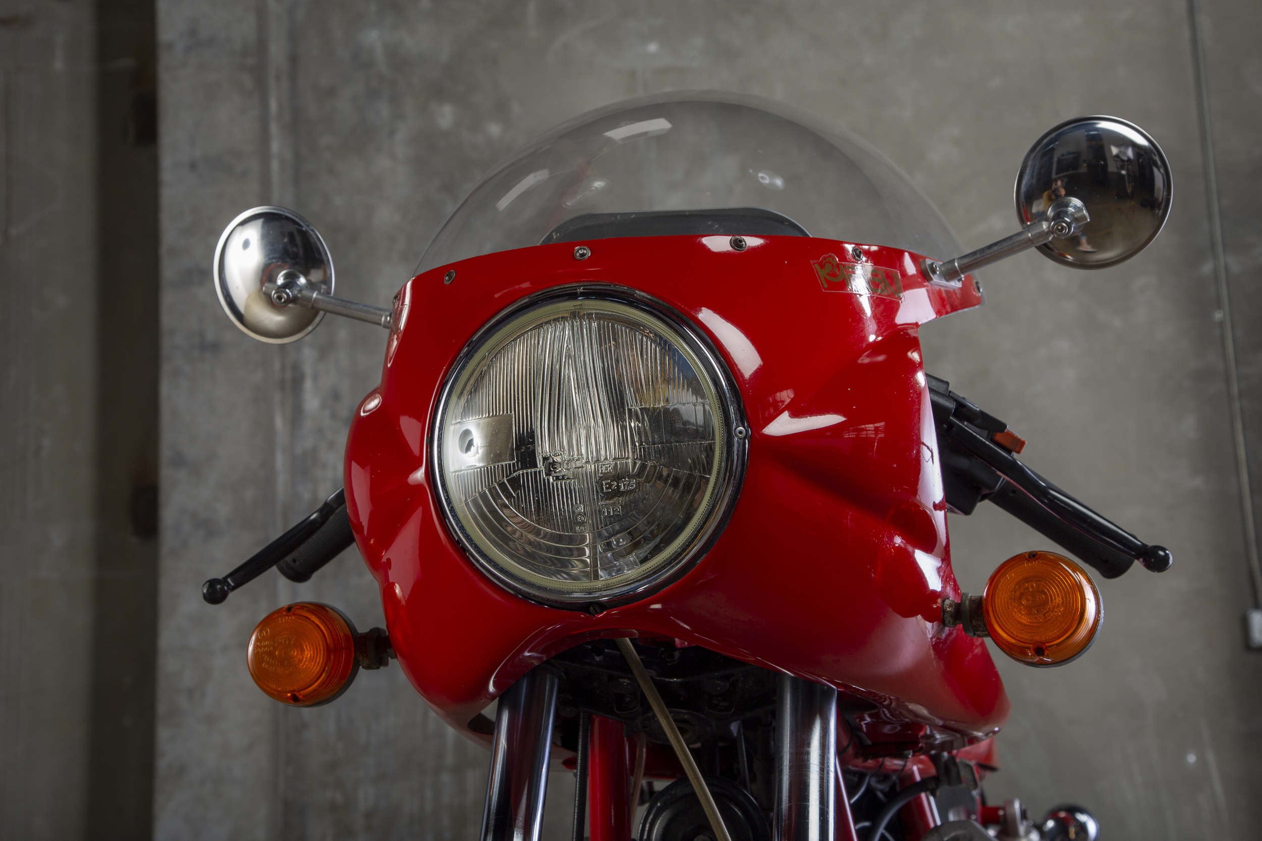 1992 Magni Sfida 400 | AdamsGarage - SODO-MOTO