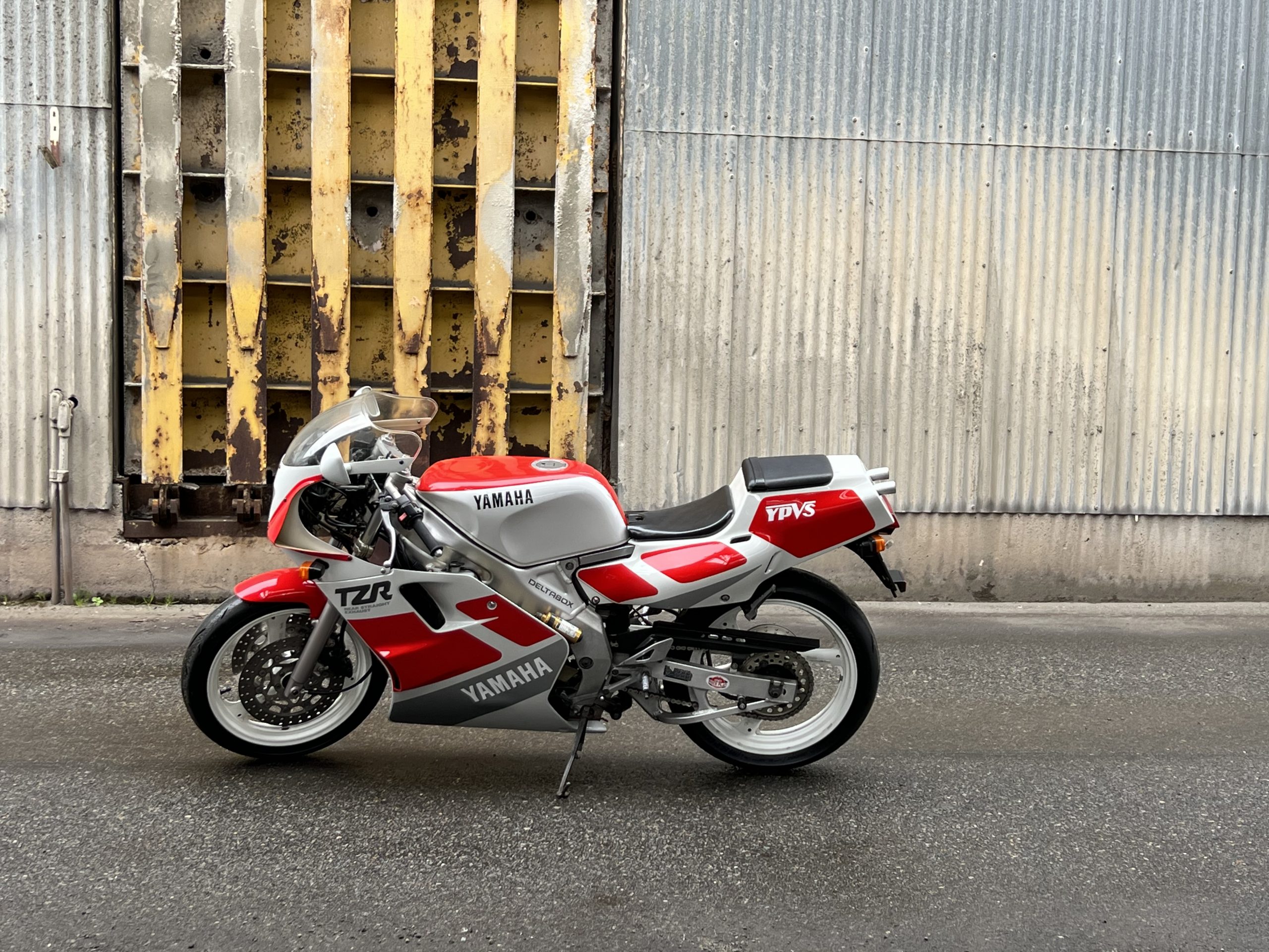 1989 Yamaha TZR250 3MA | AdamsGarage - SODO-MOTO
