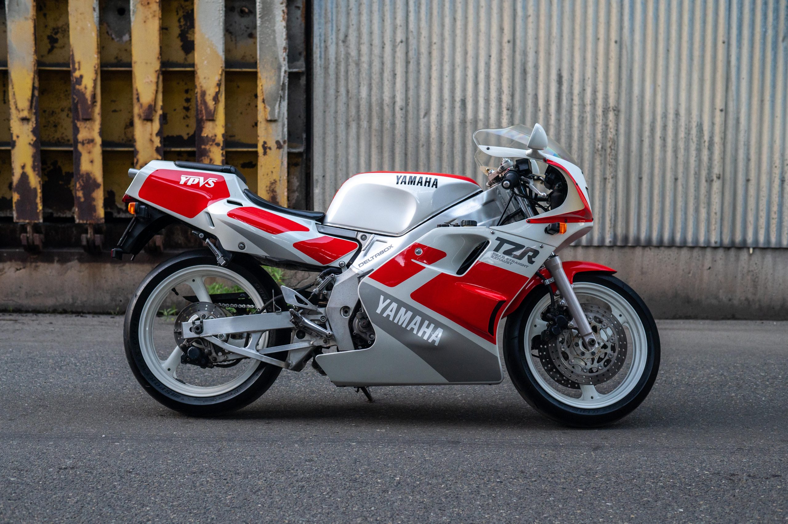 1989 Yamaha TZR250 3MA | AdamsGarage - SODO-MOTO