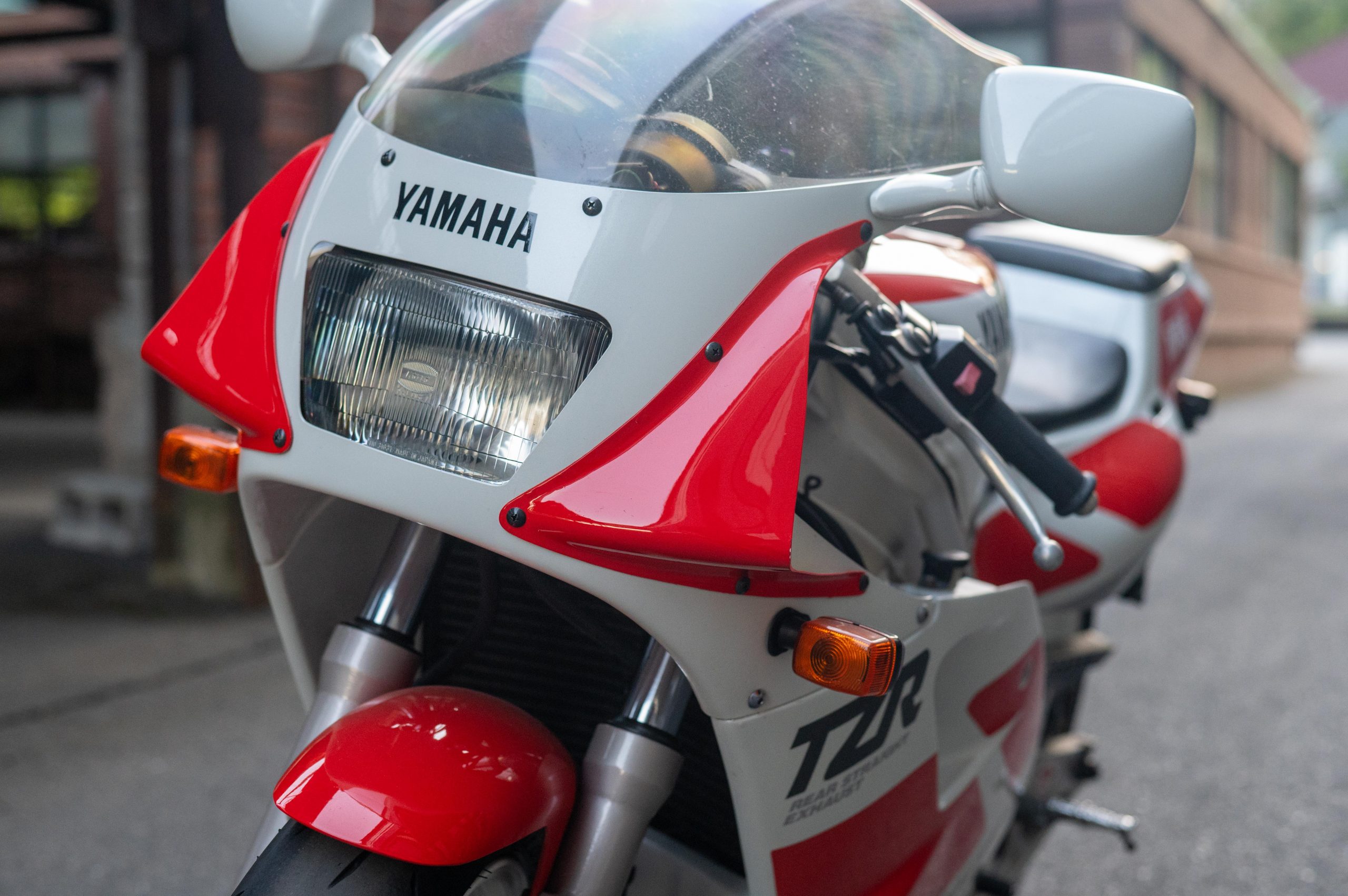 1989 Yamaha TZR250 3MA | AdamsGarage - SODO-MOTO