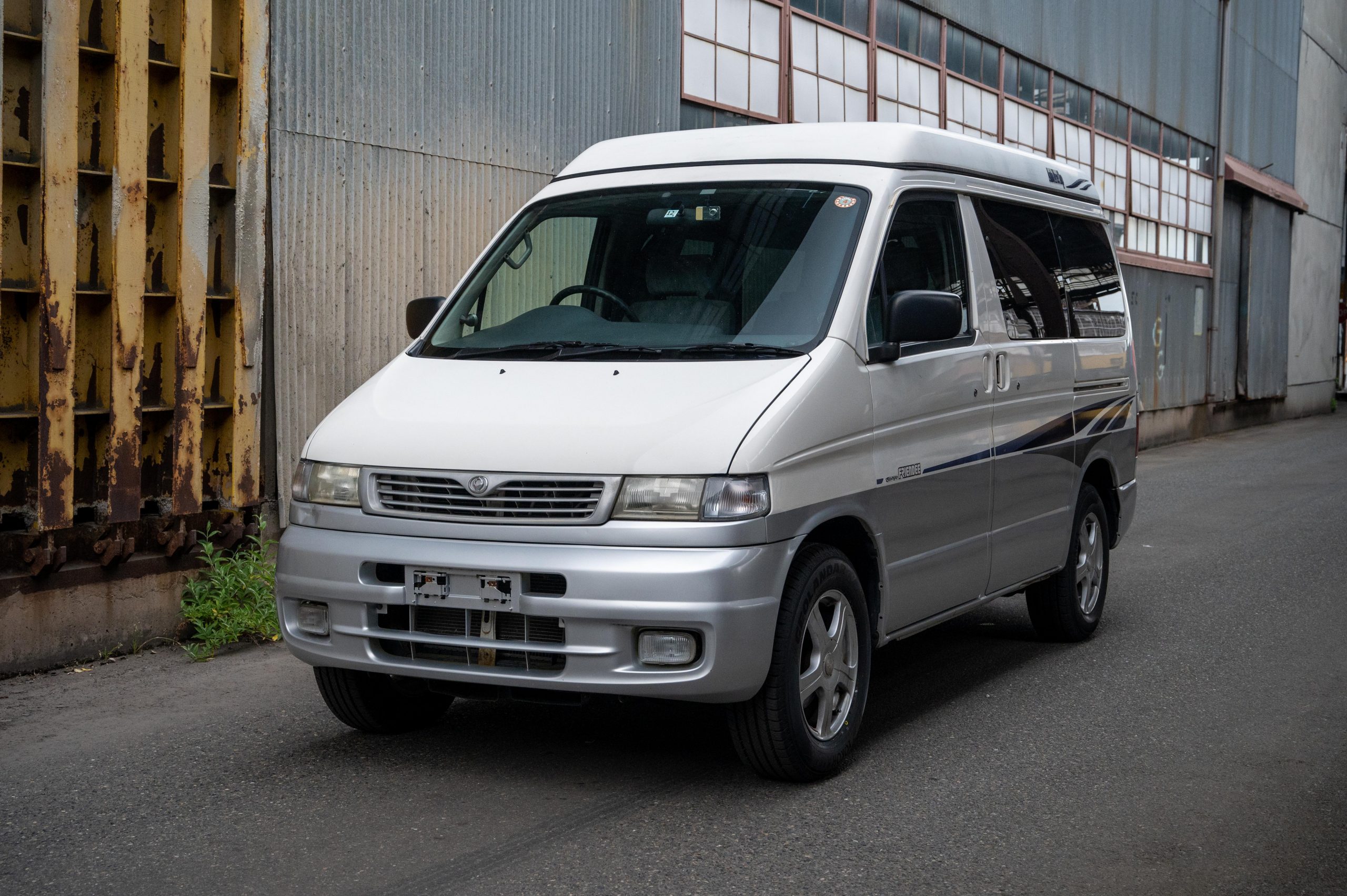1997 Mazda Bongo Freindee 4x4 - weekender | AdamsGarage - SODO-MOTO