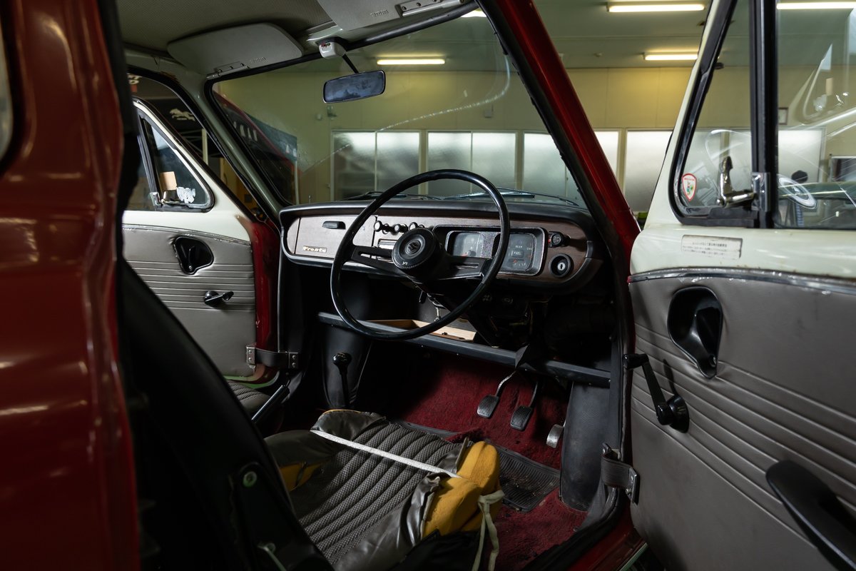 1970 Suzuki Fronte Super Deluxe | AdamsGarage - SODO-MOTO