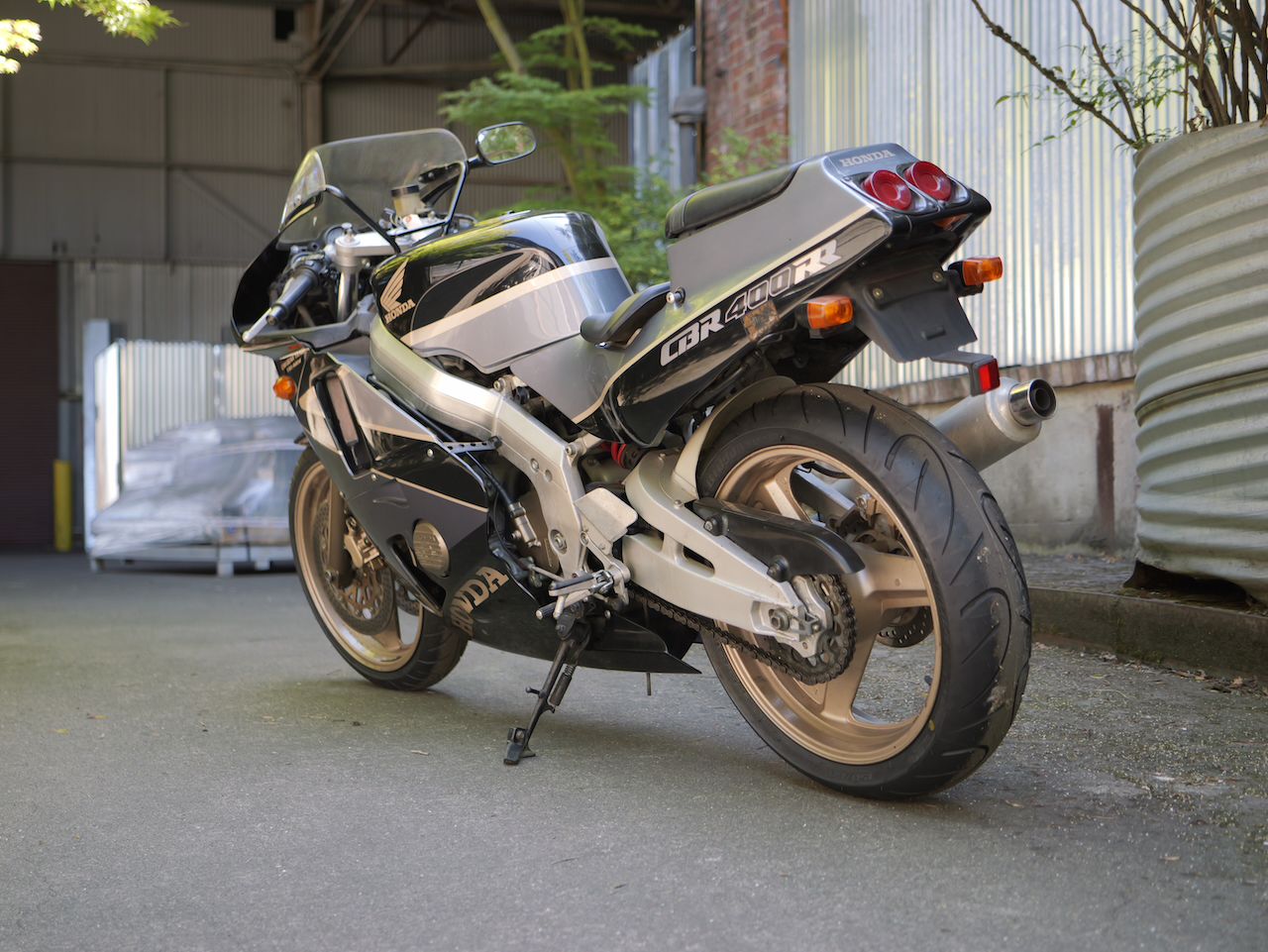 Honda CBR400RR | AdamsGarage - SODO-MOTO