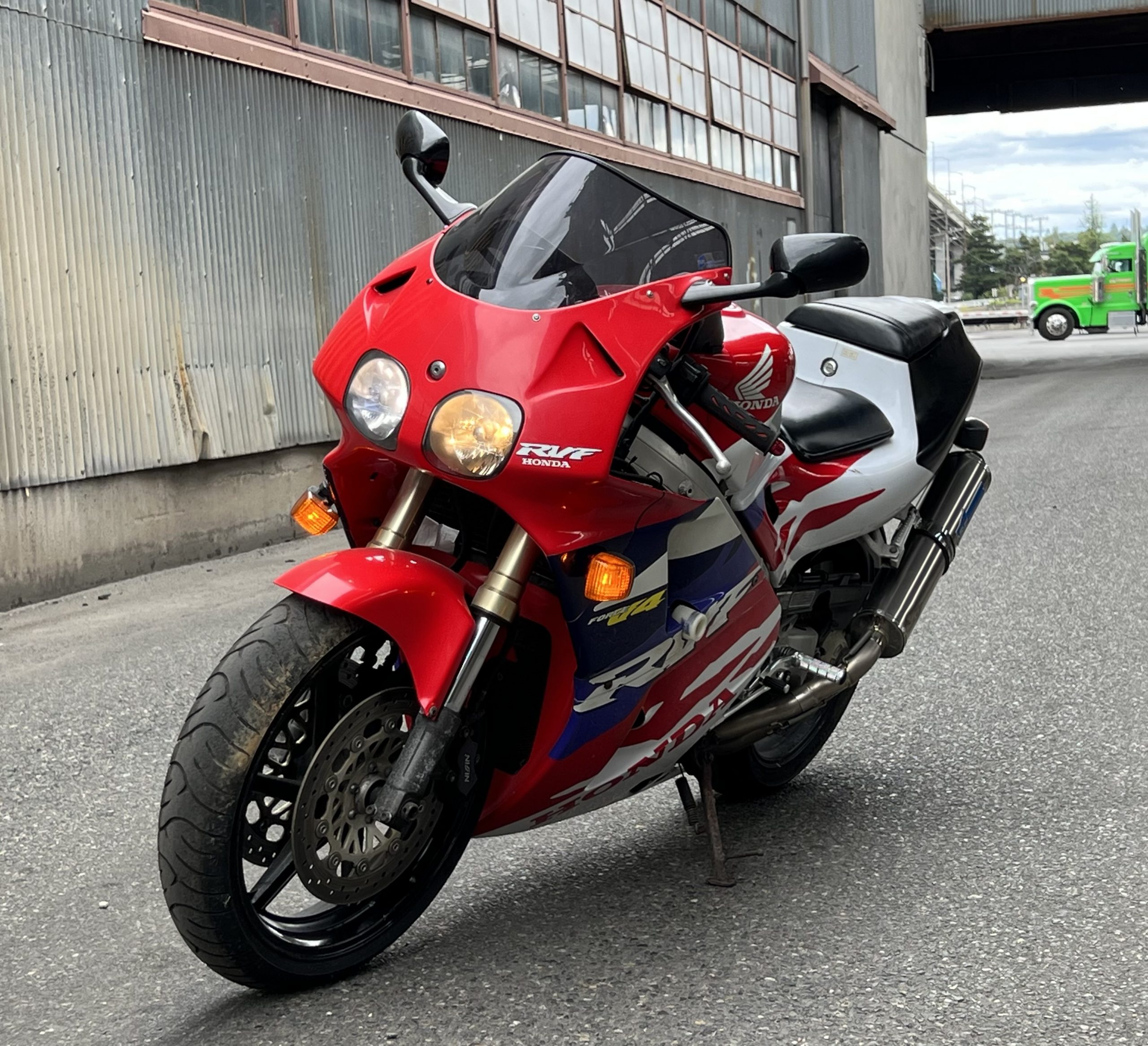 1994 Honda RVF400 / NC35 | AdamsGarage - SODO-MOTO
