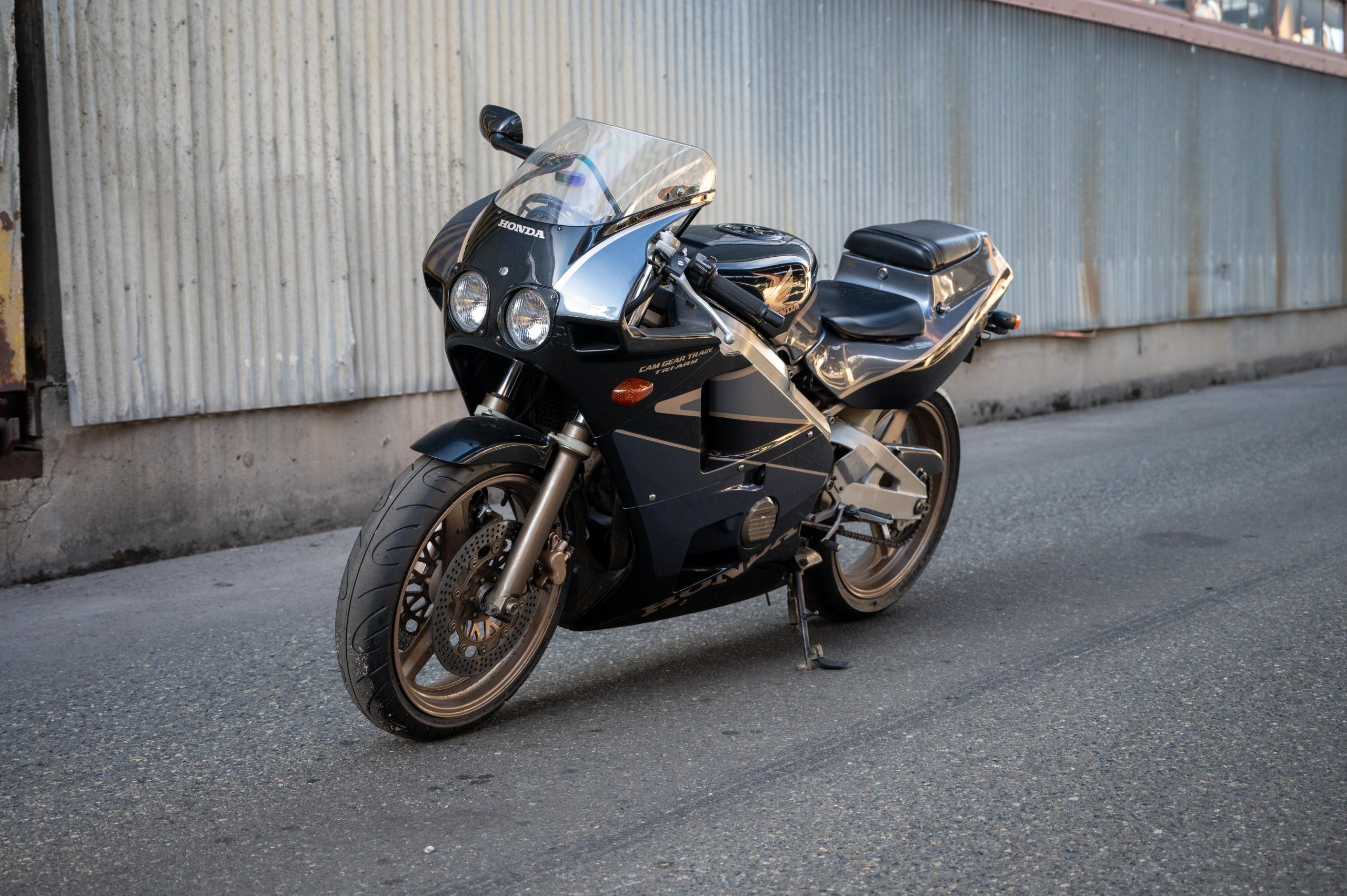 Honda CBR400RR | AdamsGarage - SODO-MOTO