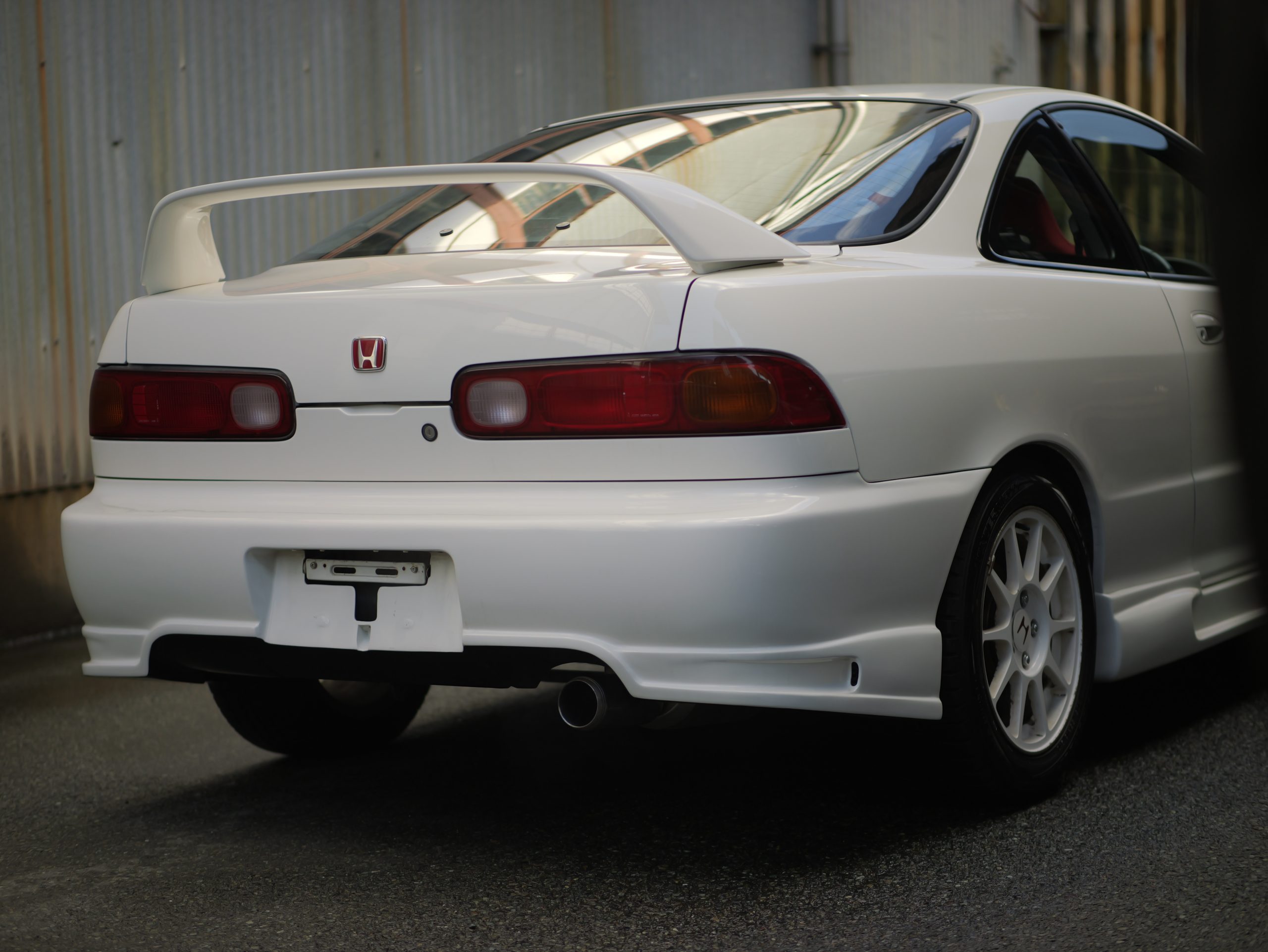 1998 Honda Integra Type R | AdamsGarage - SODO-MOTO