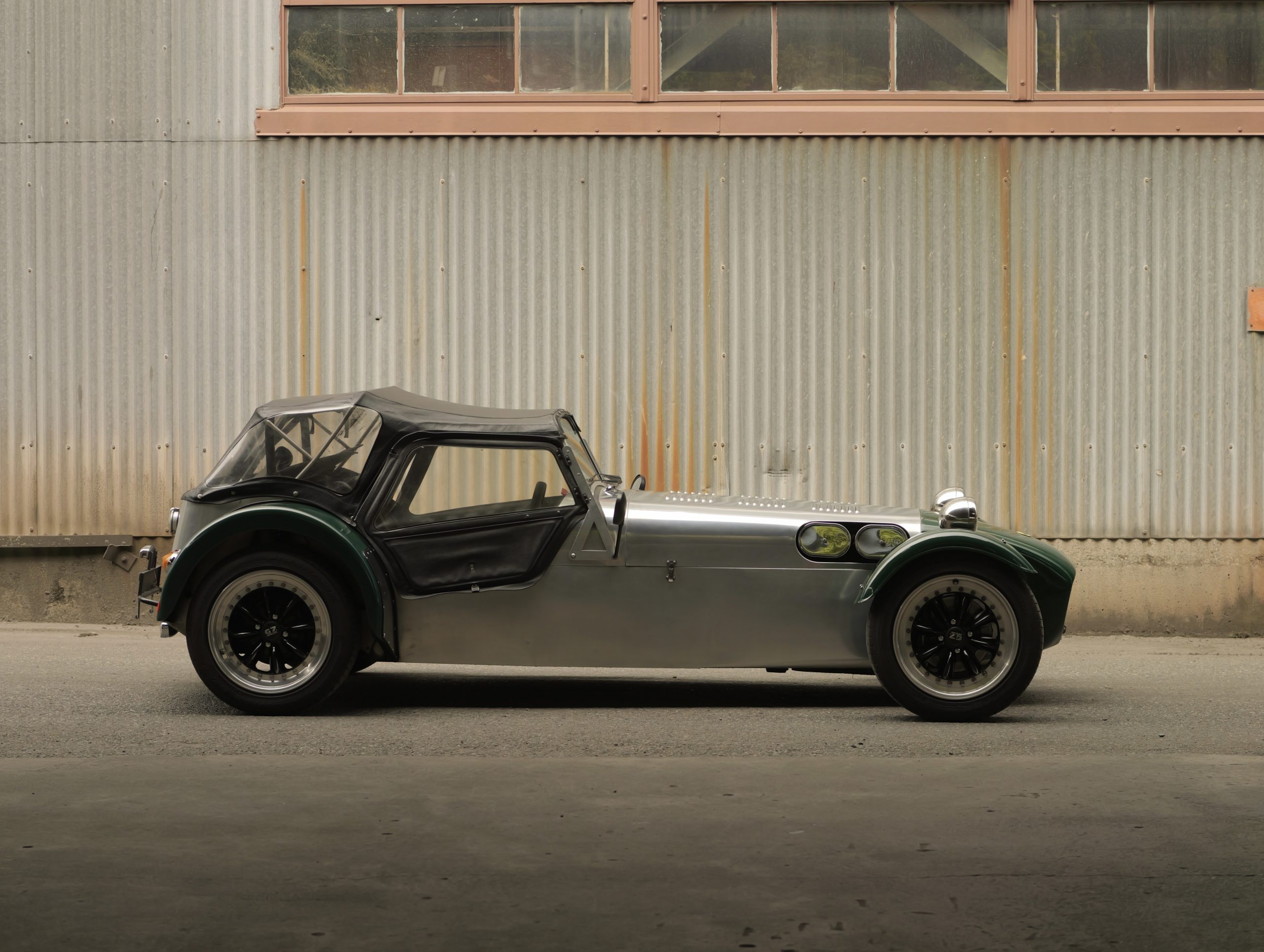 1983 Caterham Super Seven BDR - Cosworth BDR | AdamsGarage - SODO-MOTO