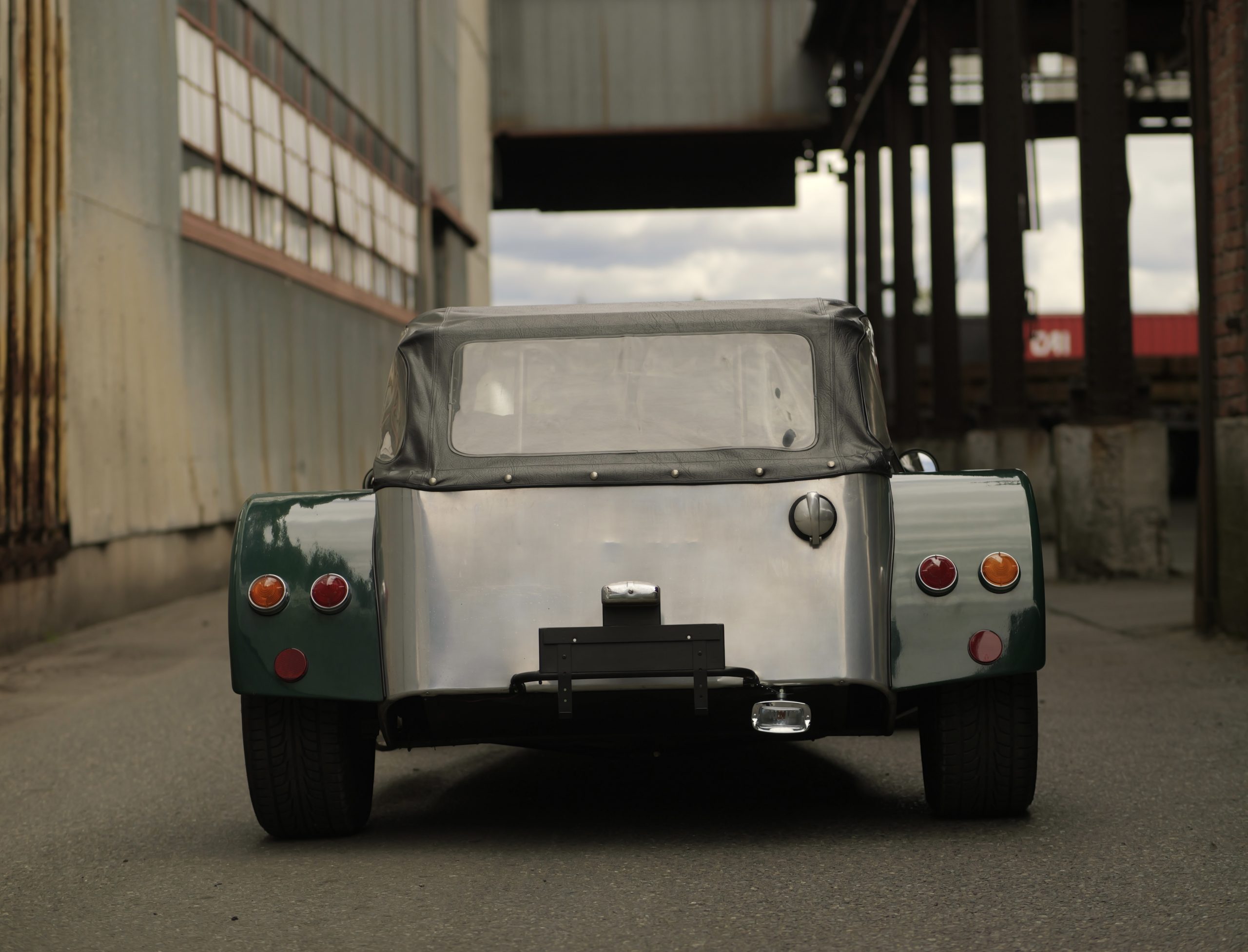 1983 Caterham Super Seven BDR - Cosworth BDR | AdamsGarage - SODO-MOTO