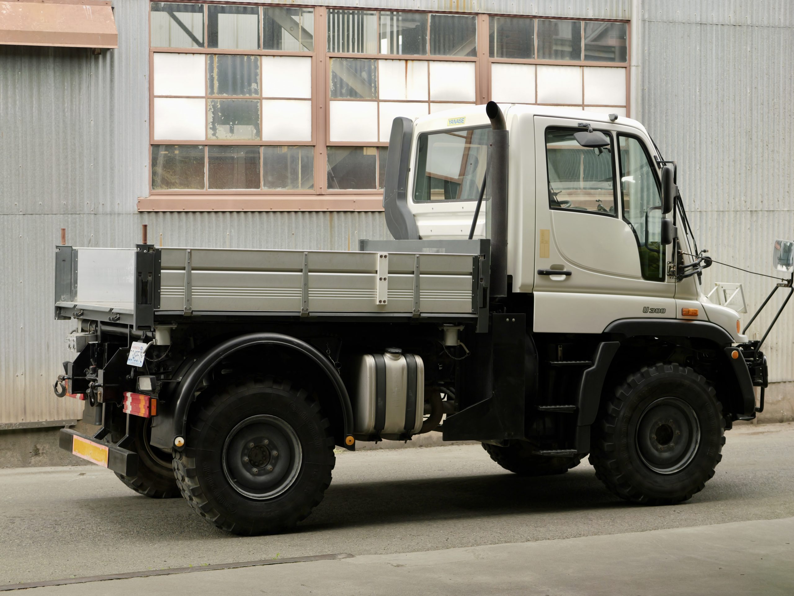 2003 Mercedes Unimog U300 | AdamsGarage - SODO-MOTO