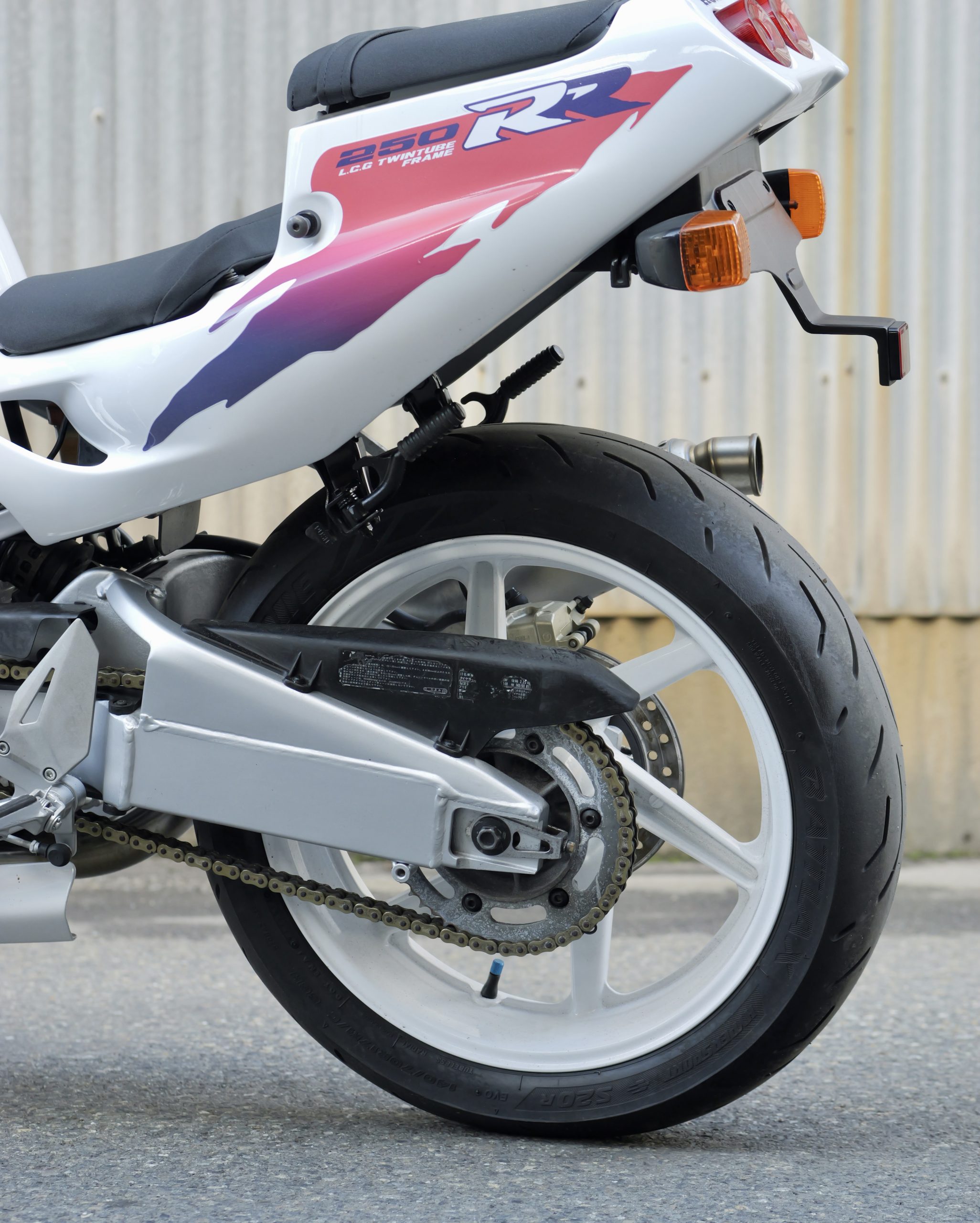 1990 Honda CBR250RR - MC22 | AdamsGarage - SODO-MOTO