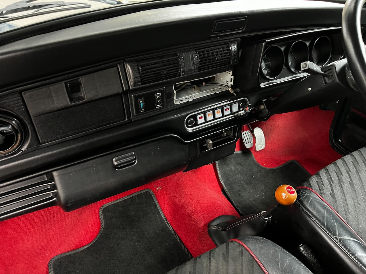 1996 Rover Mini Kensington | AdamsGarage - SODO-MOTO